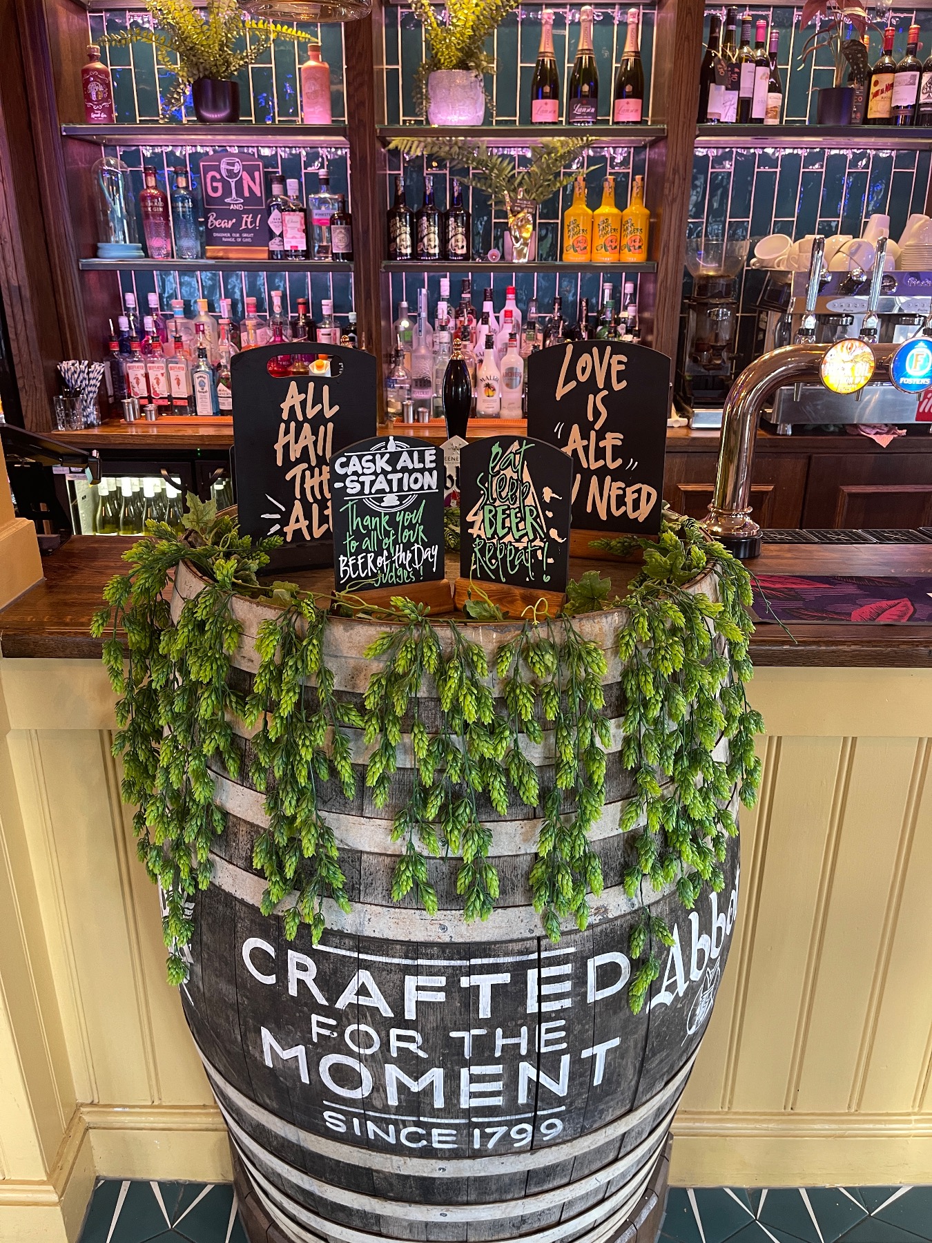 Bear & Ragged Staff (Crayford) | sports pubs in Kent | FANZO