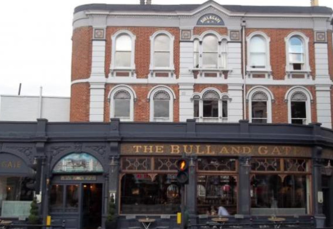 Bull and Gate | sports pubs in London | FANZO