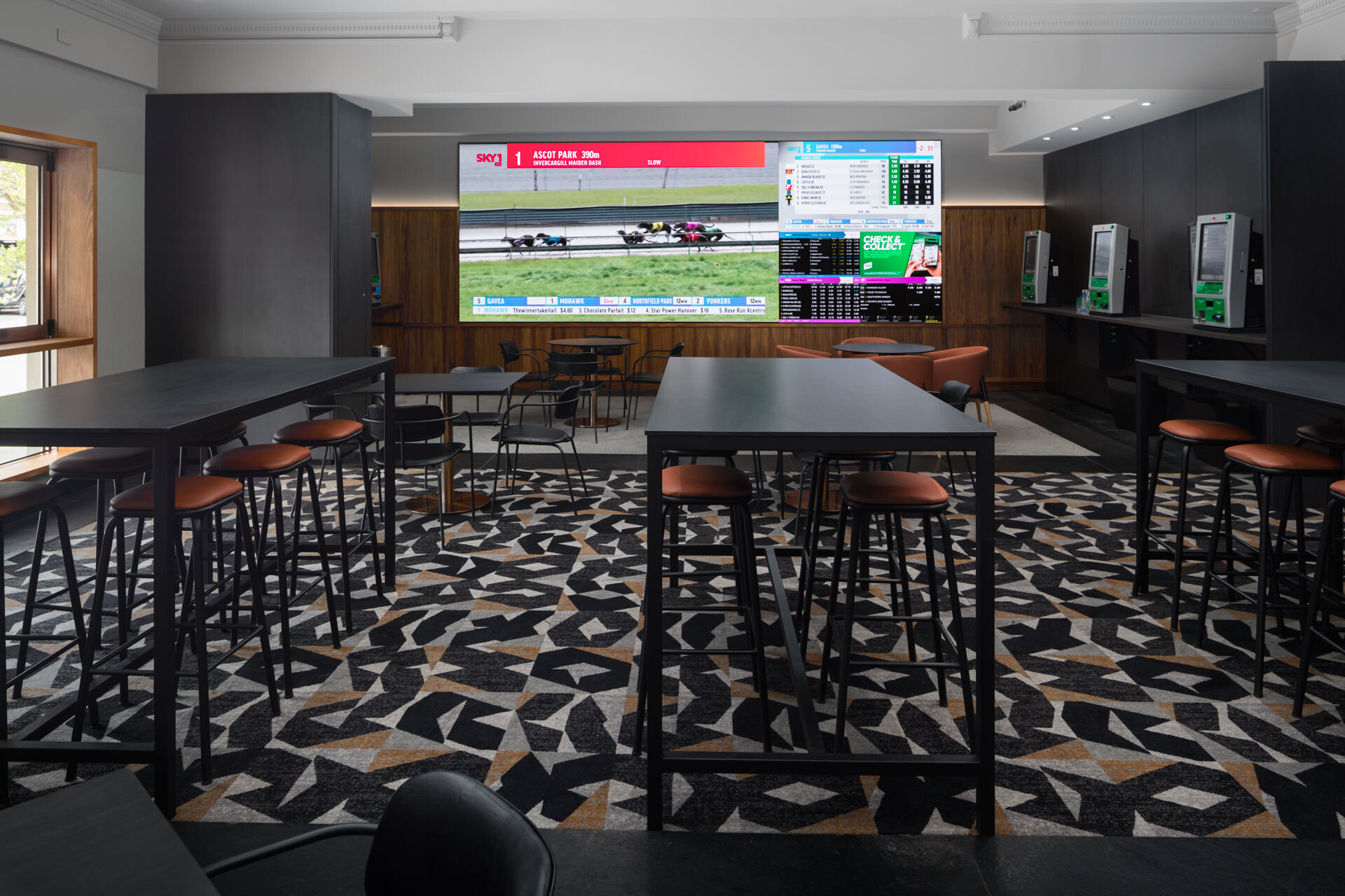 Zagame's Caulfield | Sports Bar in Melbourne