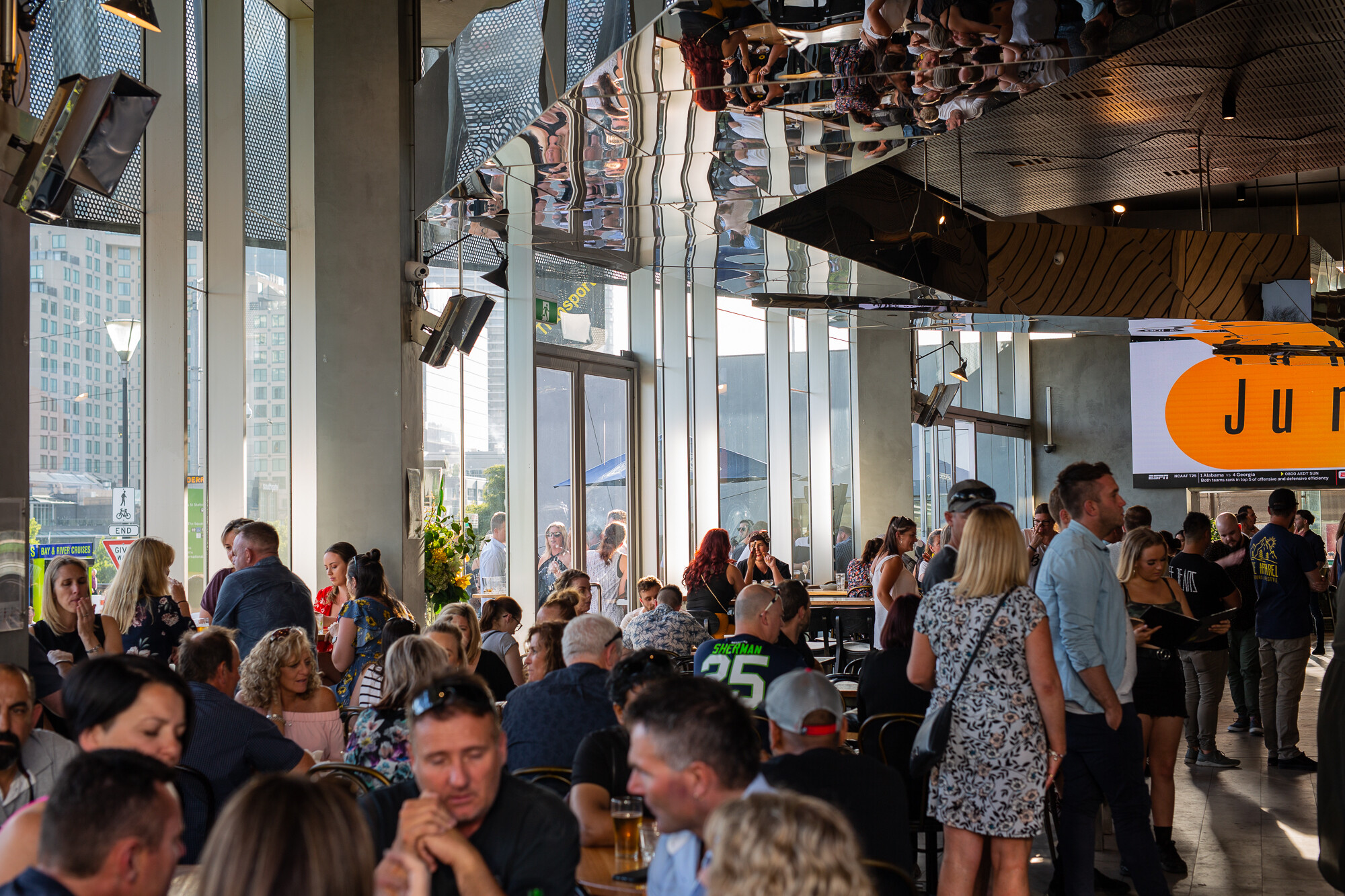 Transport Hotel | Sports Bar in Melbourne