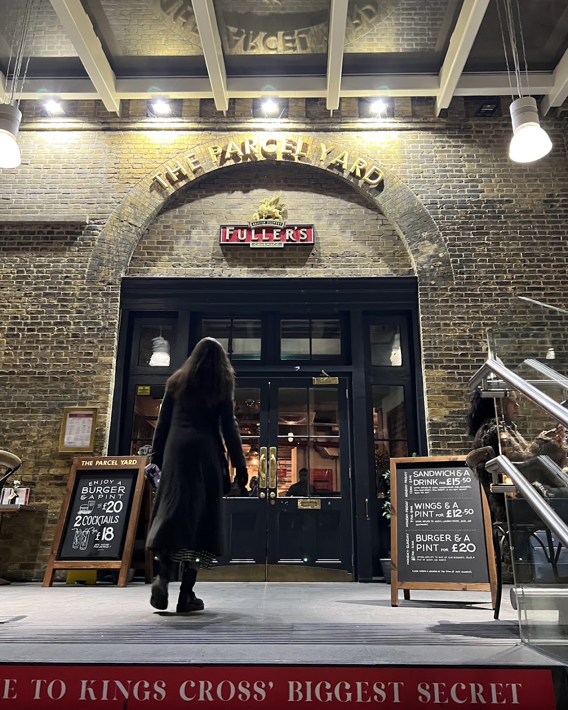 The Parcel Yard | Sports Bar in London