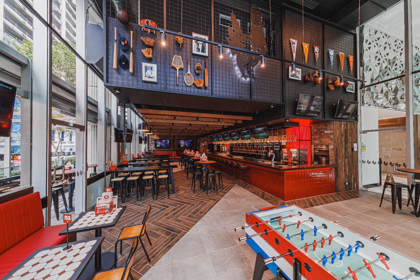 Winghaus - Edward Street | Sports Bar in Brisbane