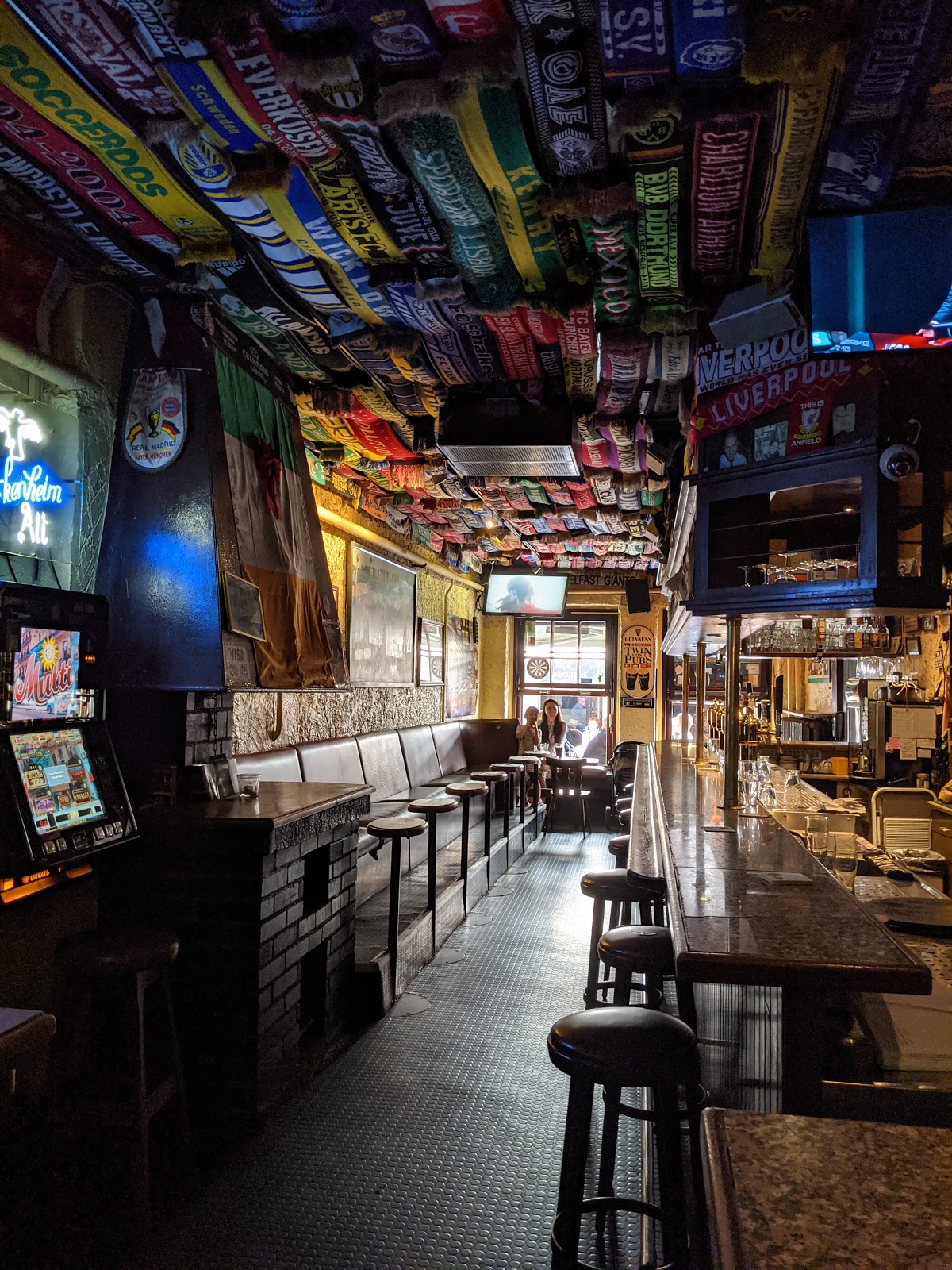 The Irish Pub Bei Fatty Fatty s in Dusseldorf Reviews Booking FANZO