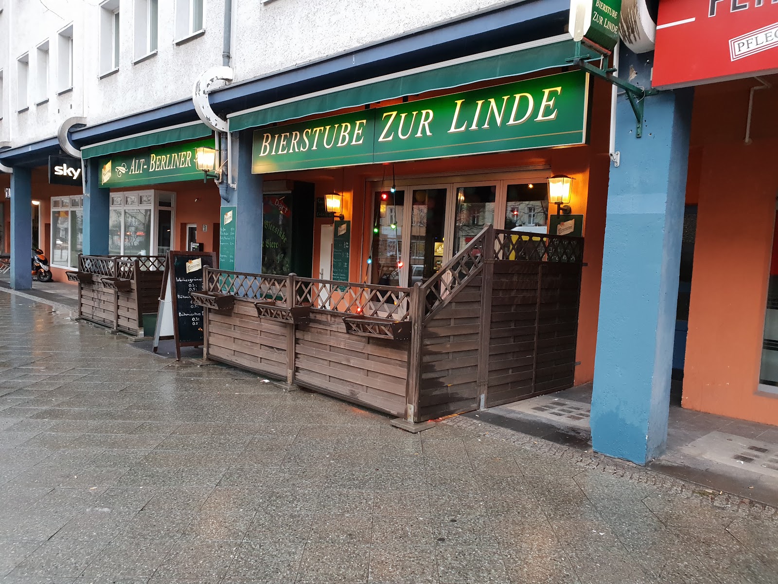 Bierstube zur Linde | Sportkneipen in Berlin | FANZO