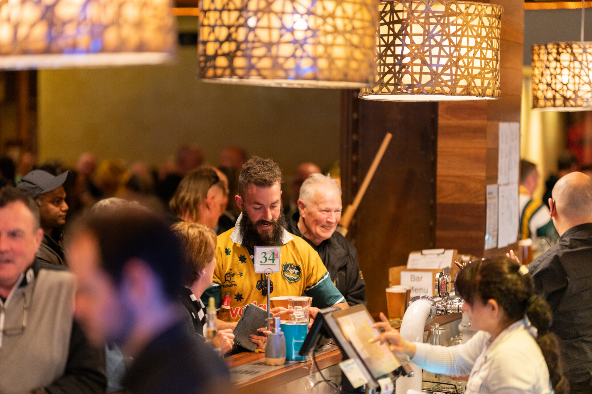 Mail Exchange Hotel | Sports Bar in Melbourne