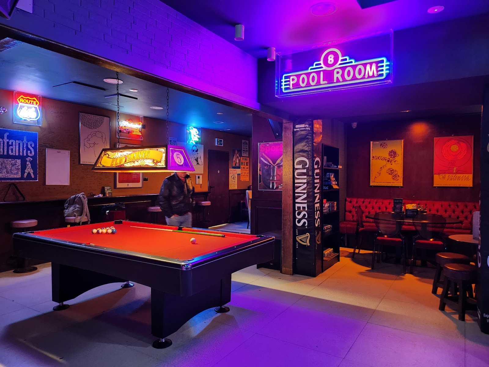 Hunters Sports Bar | Sports Bar in Limerick