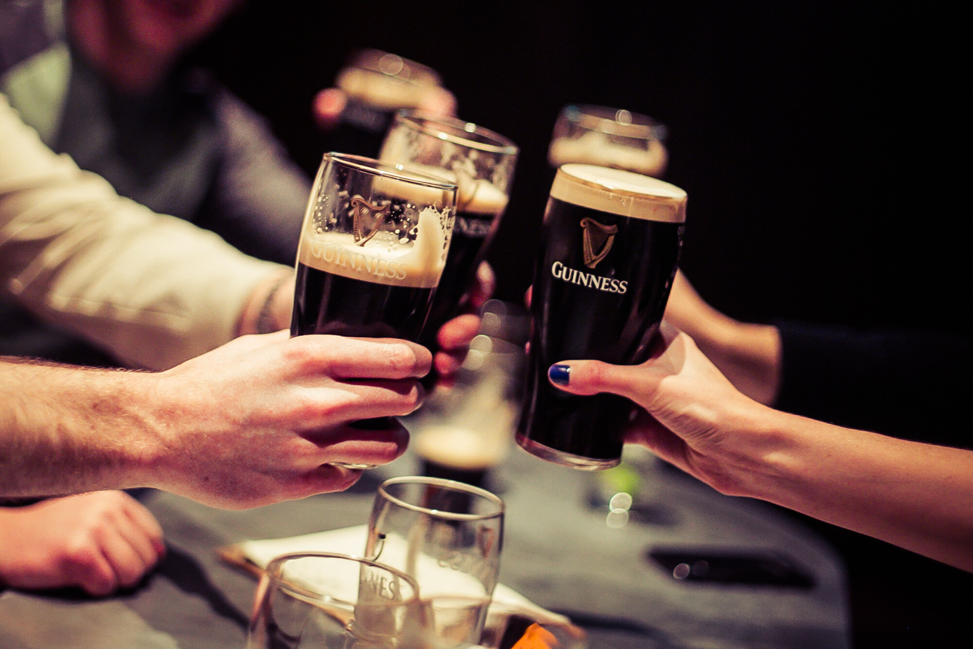 Gibney's | Sports Bar in London