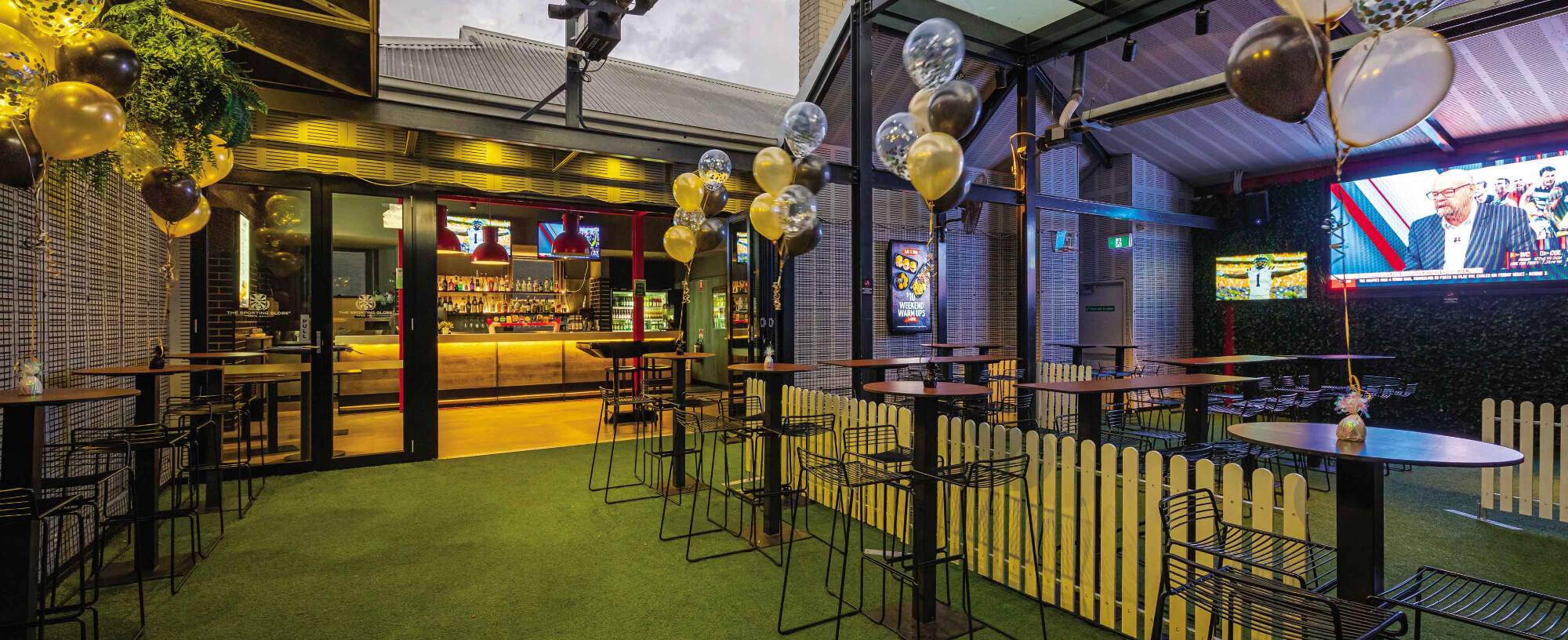 The Sporting Globe Richmond | Sports Bar in Richmond