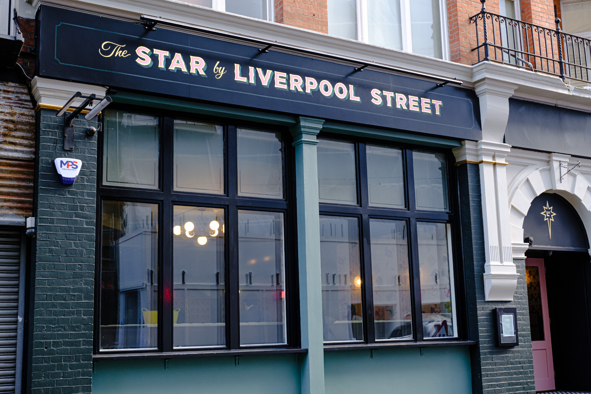 The Star by Liverpool Street | Sports Bar in LONDON