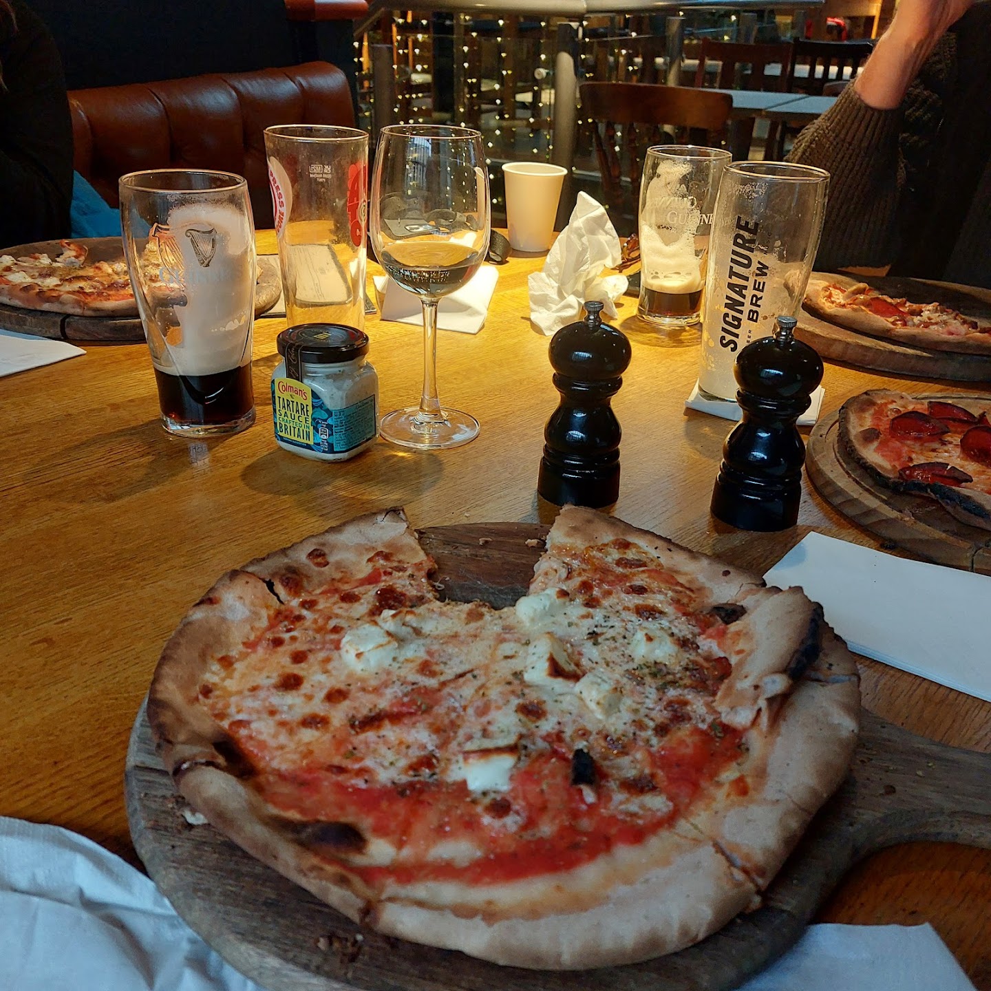 Wapping Tavern | Sports Bar in London