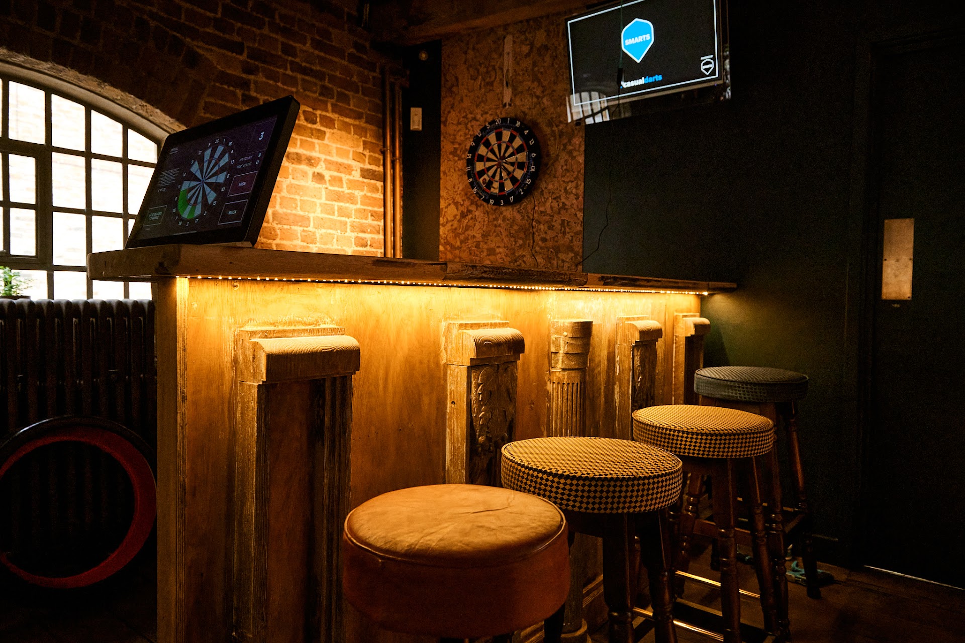 Wapping Tavern | Sports Bar in London