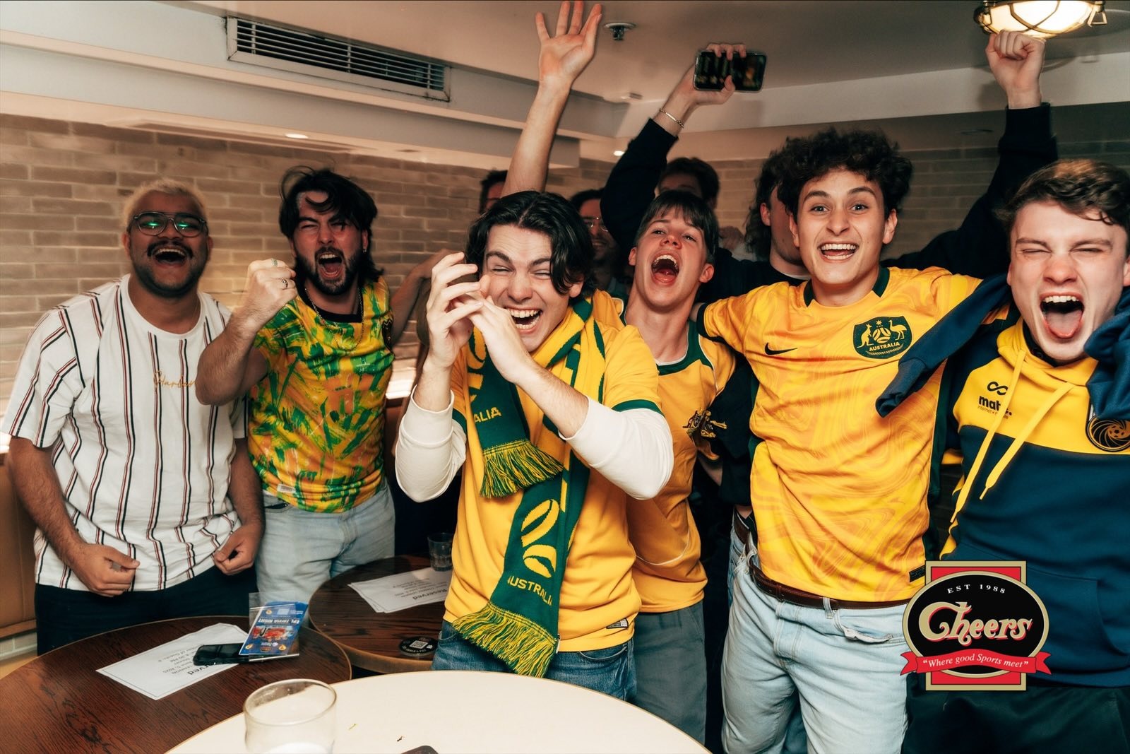 Cheers Bar | Sports Bar in Sydney