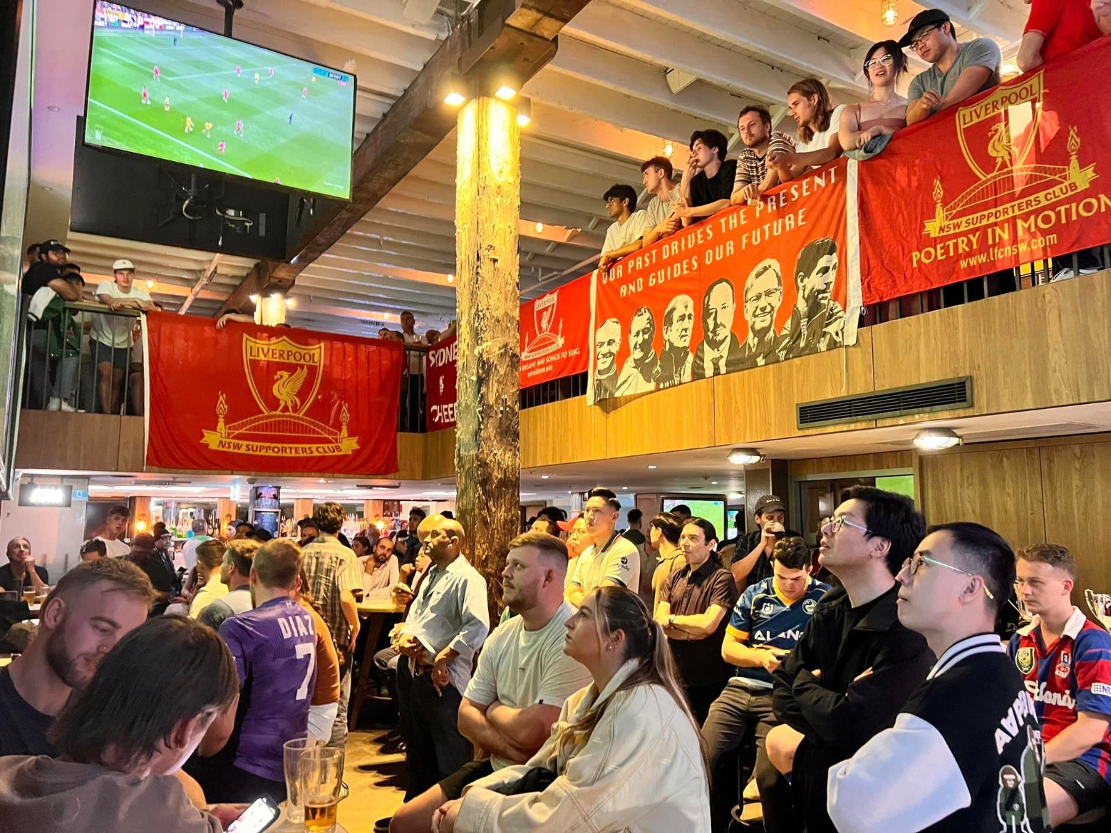 Cheers Bar | Sports Bar in Sydney