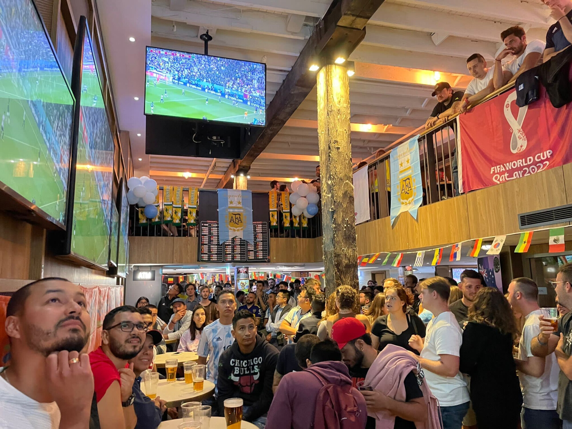 Cheers Bar | Sports Bar in Sydney