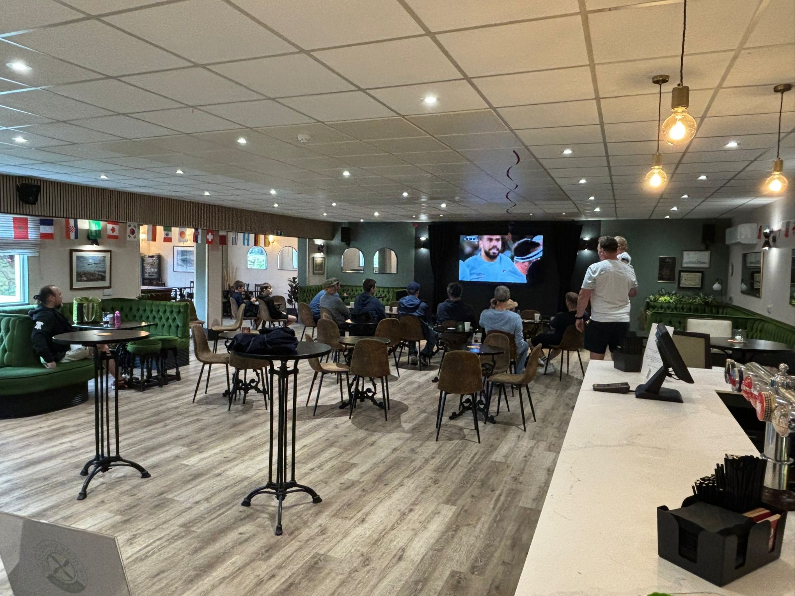 The Home Guard Club | Sports Bar in East Sheen