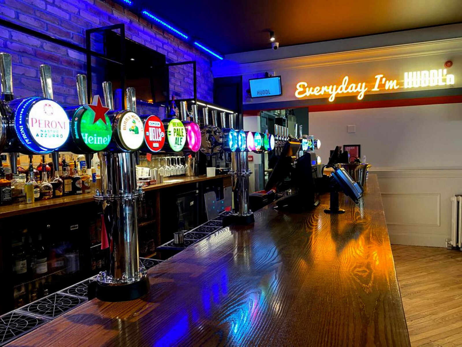 Huddl Nottingham | Sports Bar in Nottingham