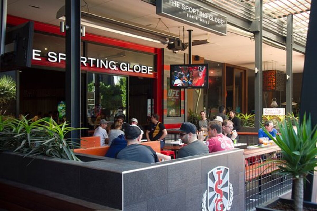 The Sporting Globe Fountain Gate | Sports Bar in Narre Warren