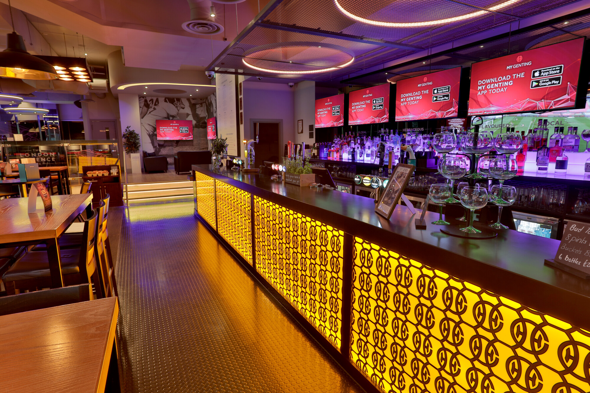 World Bar at Genting Casino Sheffield | Sports Bar in Sheffield