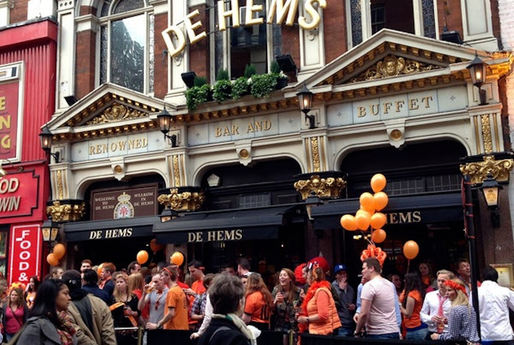 De Hems Dutch Cafe | Sports Bar in London