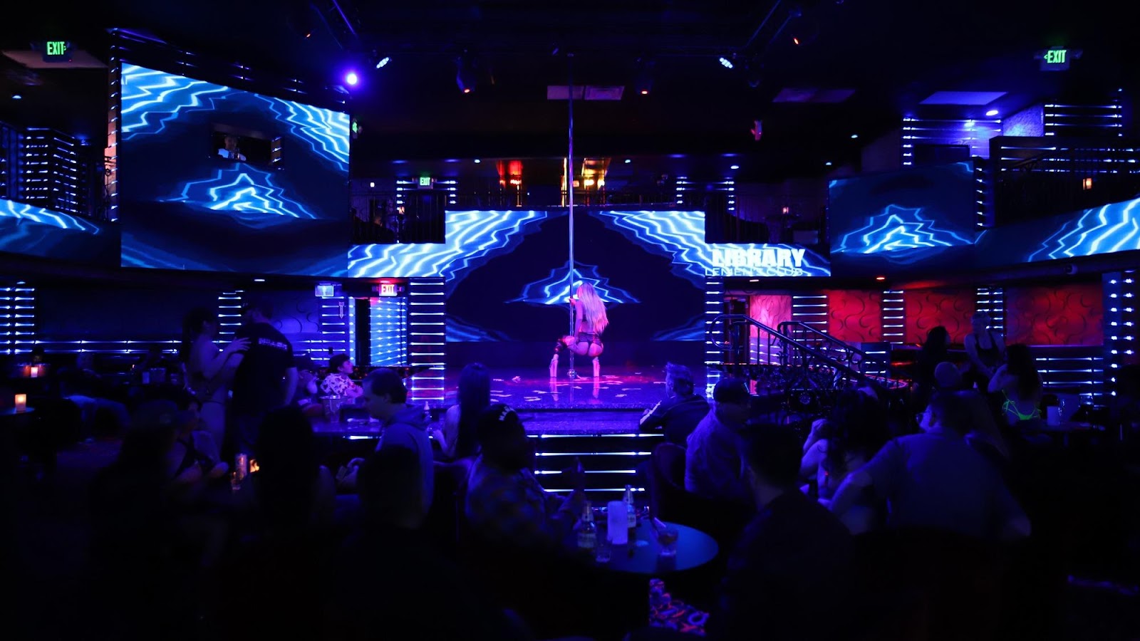 Library Gentlemens Club @ Anaheim | sports bars in Anaheim | OnTap Sports