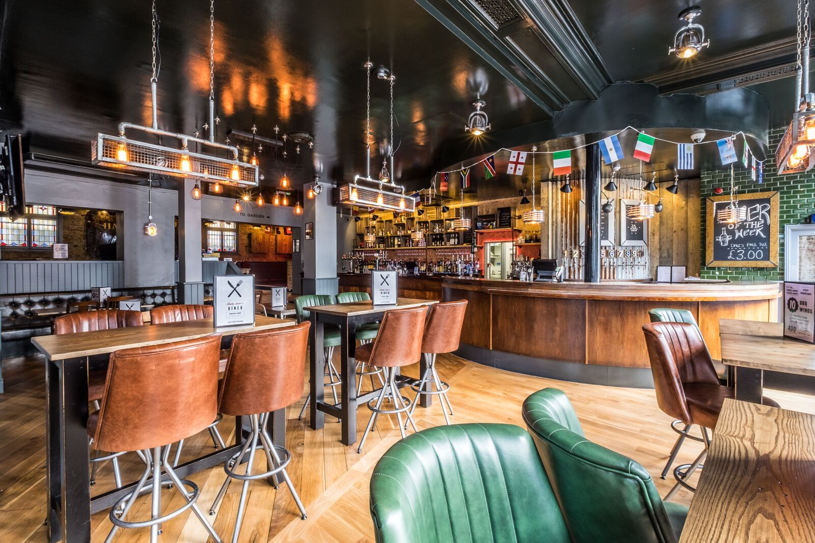 Hawkins Forge in LONDON : Reviews & Booking | FANZO