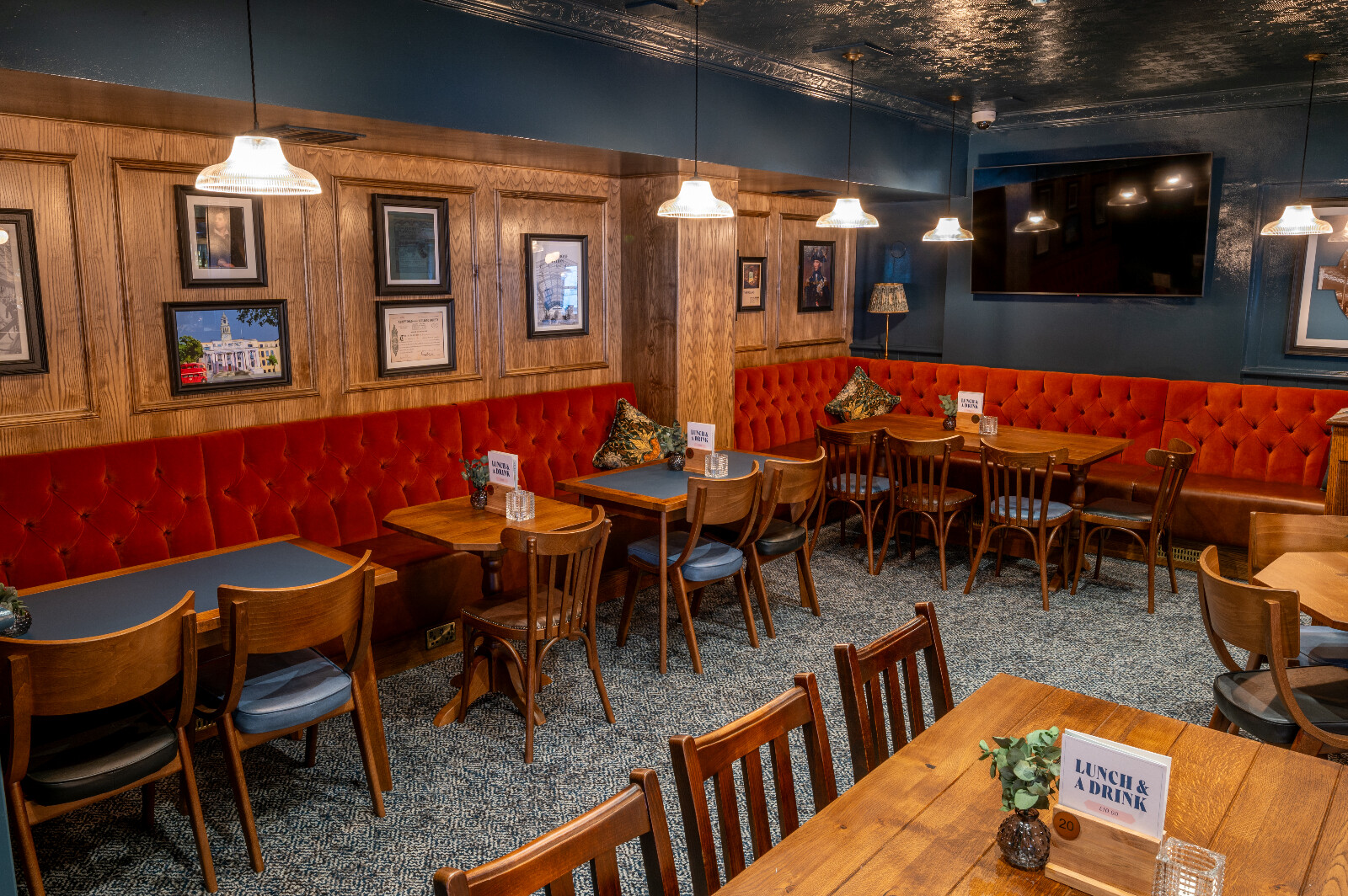 New Explorer | Sports Bar in LONDON