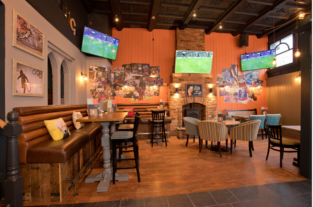 Famous Three Kings | Sports Bar in Fulham