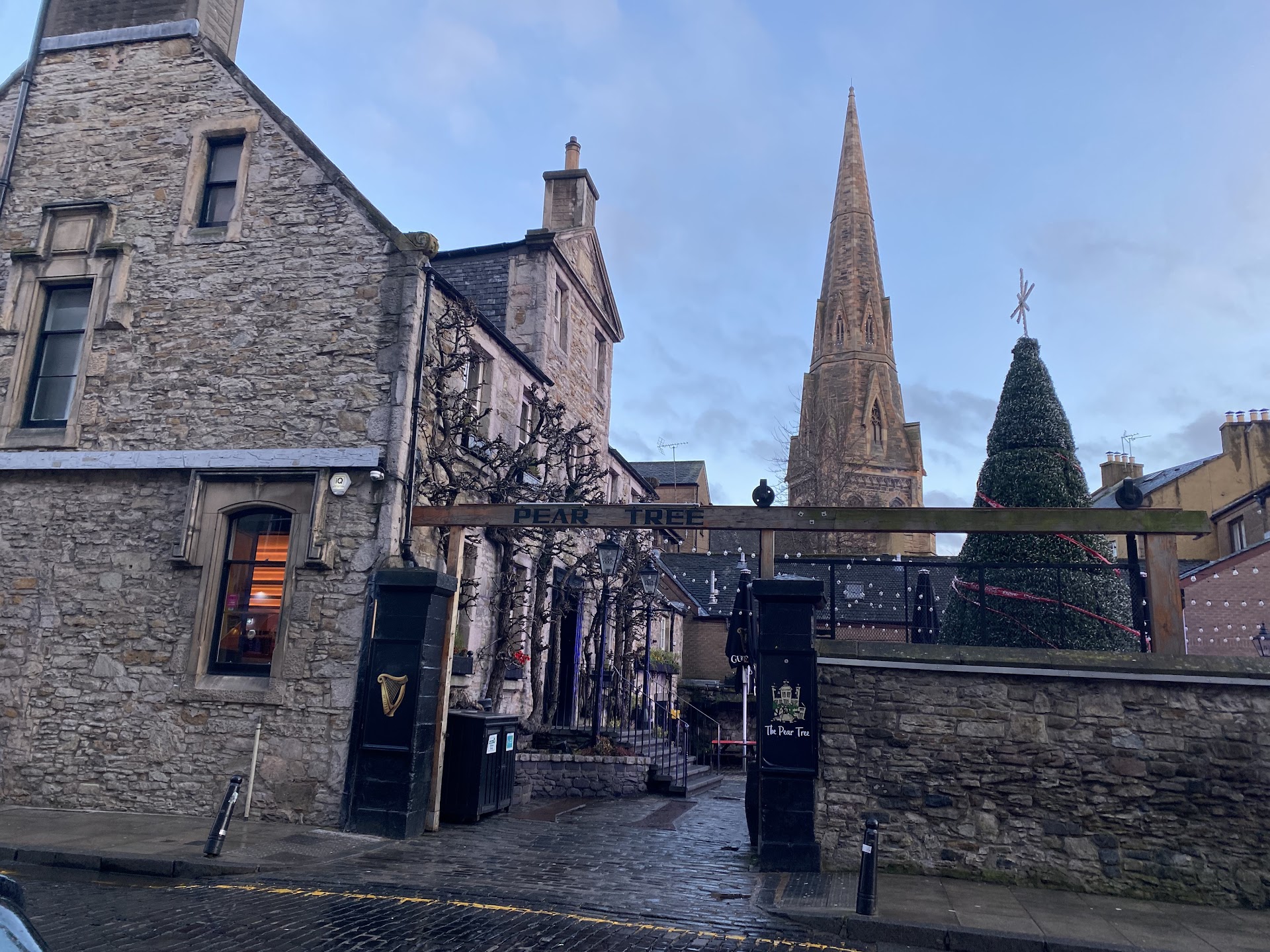 The Pear Tree | Sports Bar in Edinburgh