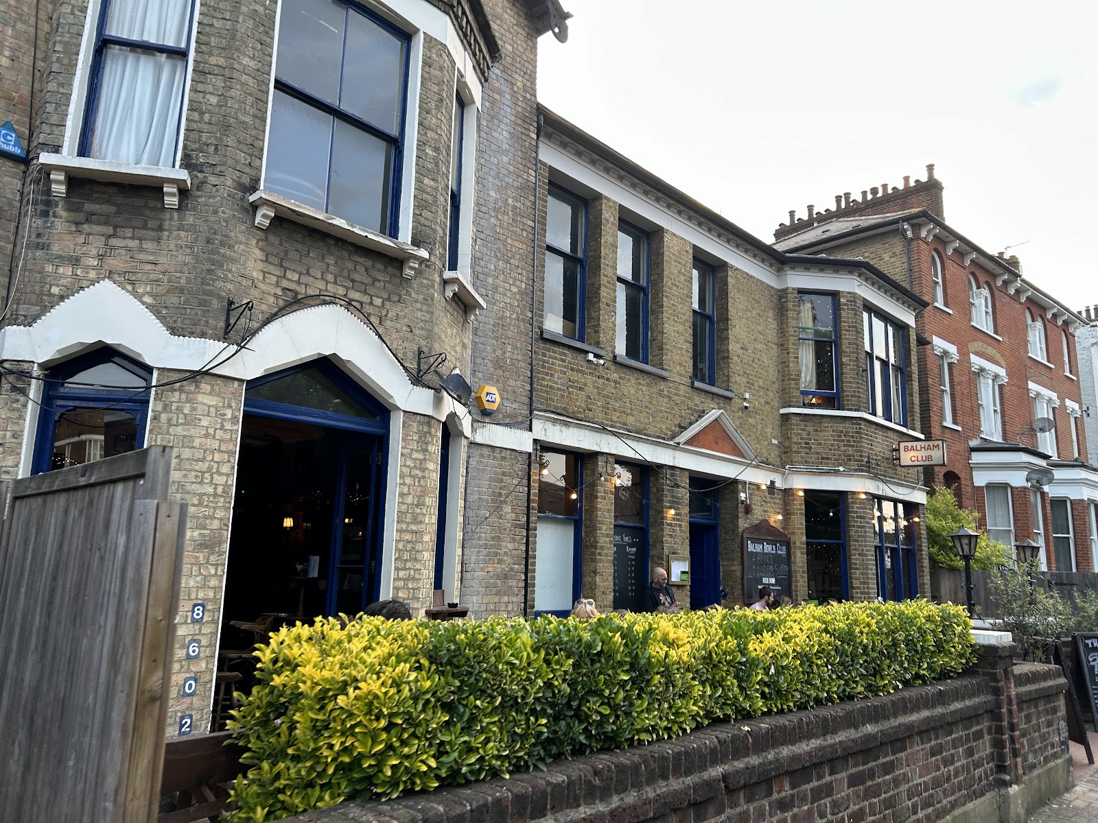Balham Bowls Club | Sports Bar in London