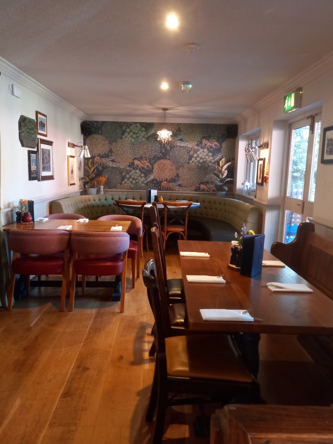 Prince Blucher | Sports Bar in Twickenham