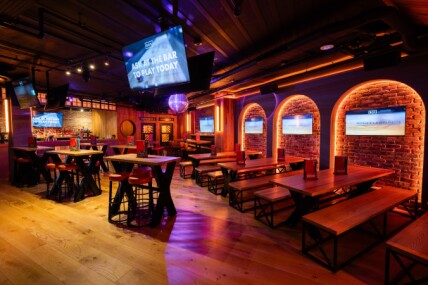 BOX Piccadilly | Sports Bar in London