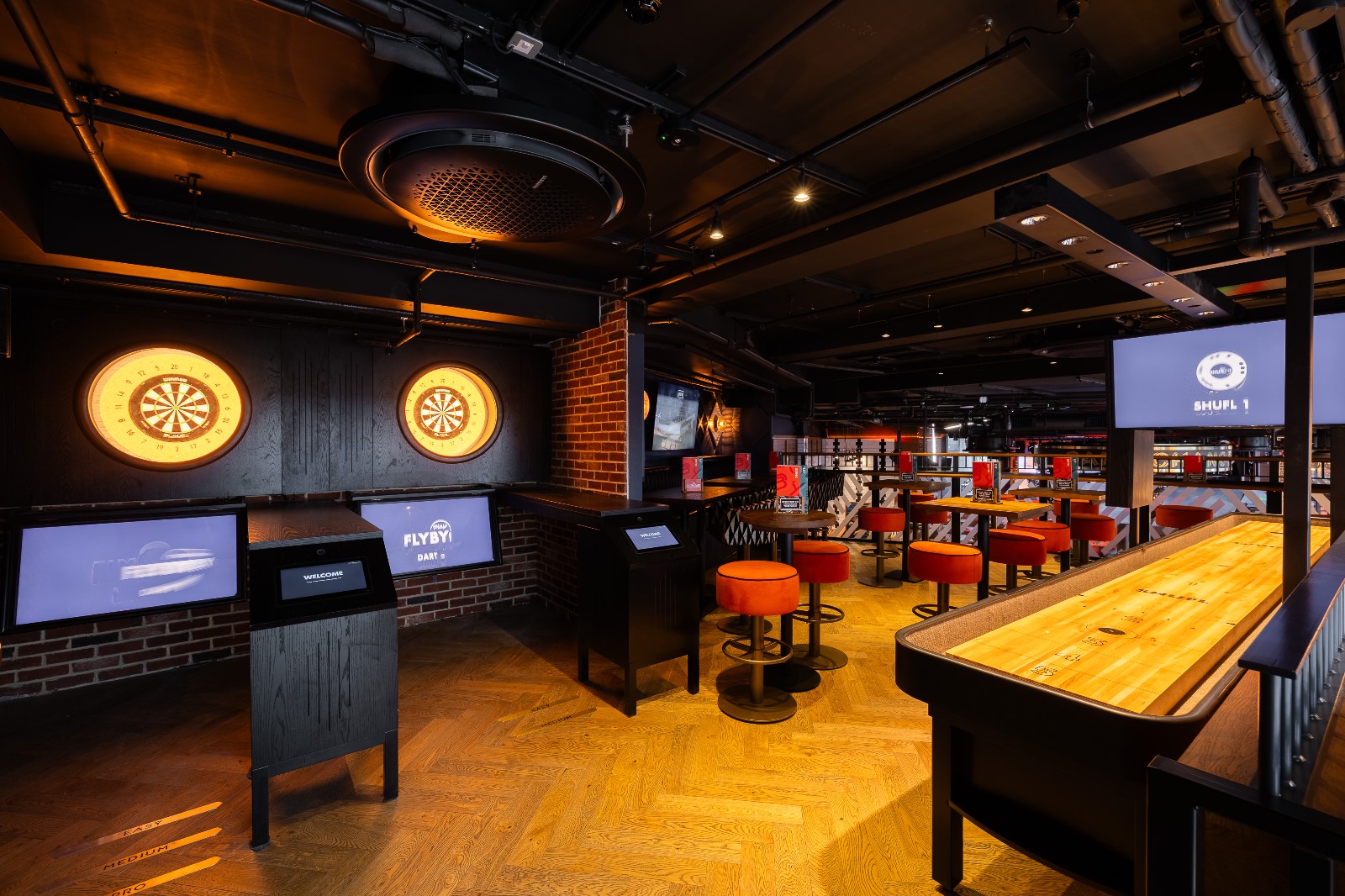 BOX Piccadilly | Sports Bar in London