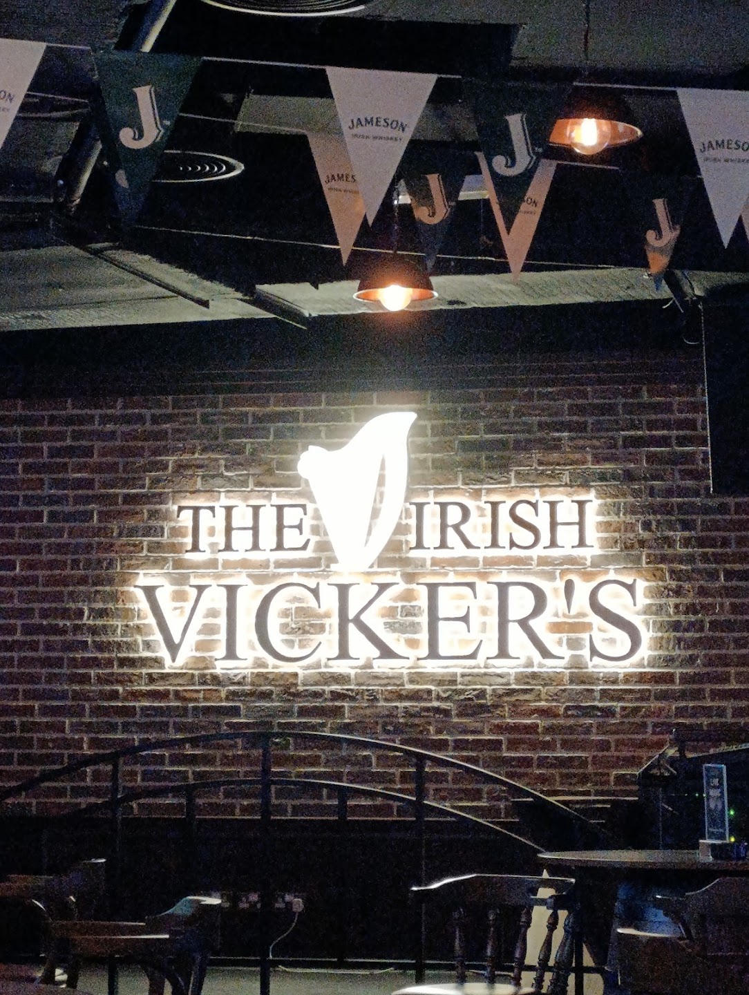 The Irish Vickers | Sports Bar in Dubai