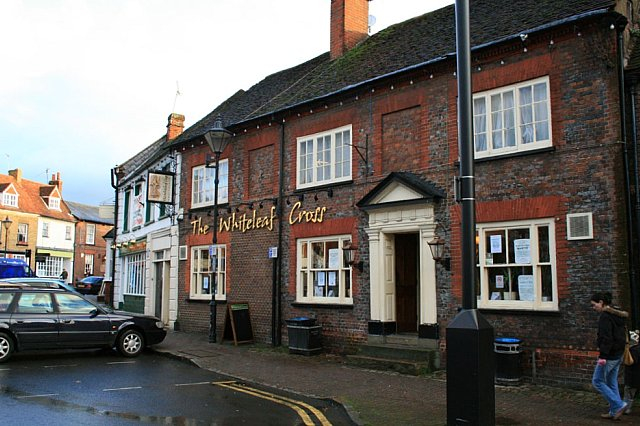 Whiteleaf Cross | Sports Bar in Princes Risborough