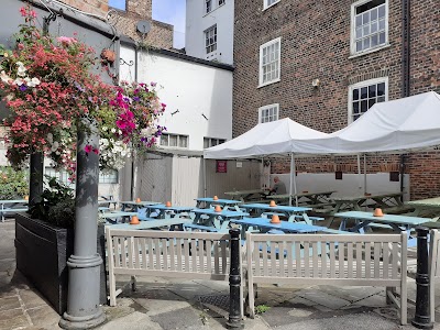 Yates York | Sports Bar in York