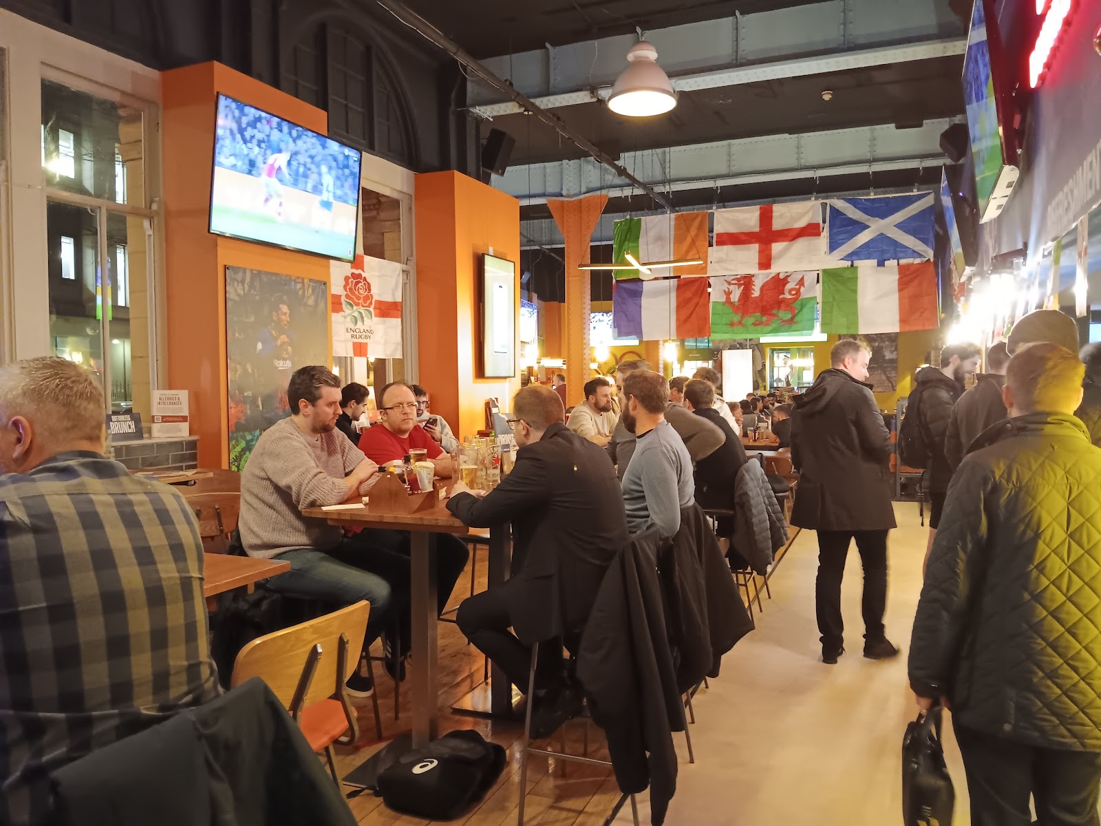Station Master Marylebone | Sports Bar in Camden