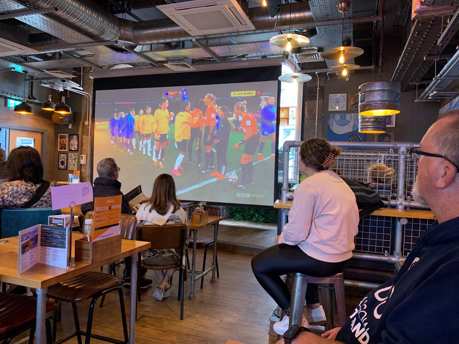 Belushis Edinburgh | Sports Bar in Edinburgh