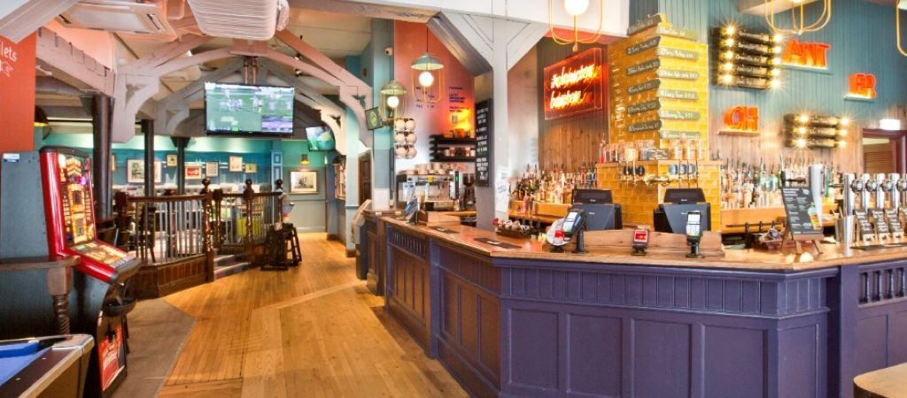 The Chanter | Sports Bar in Edinburgh